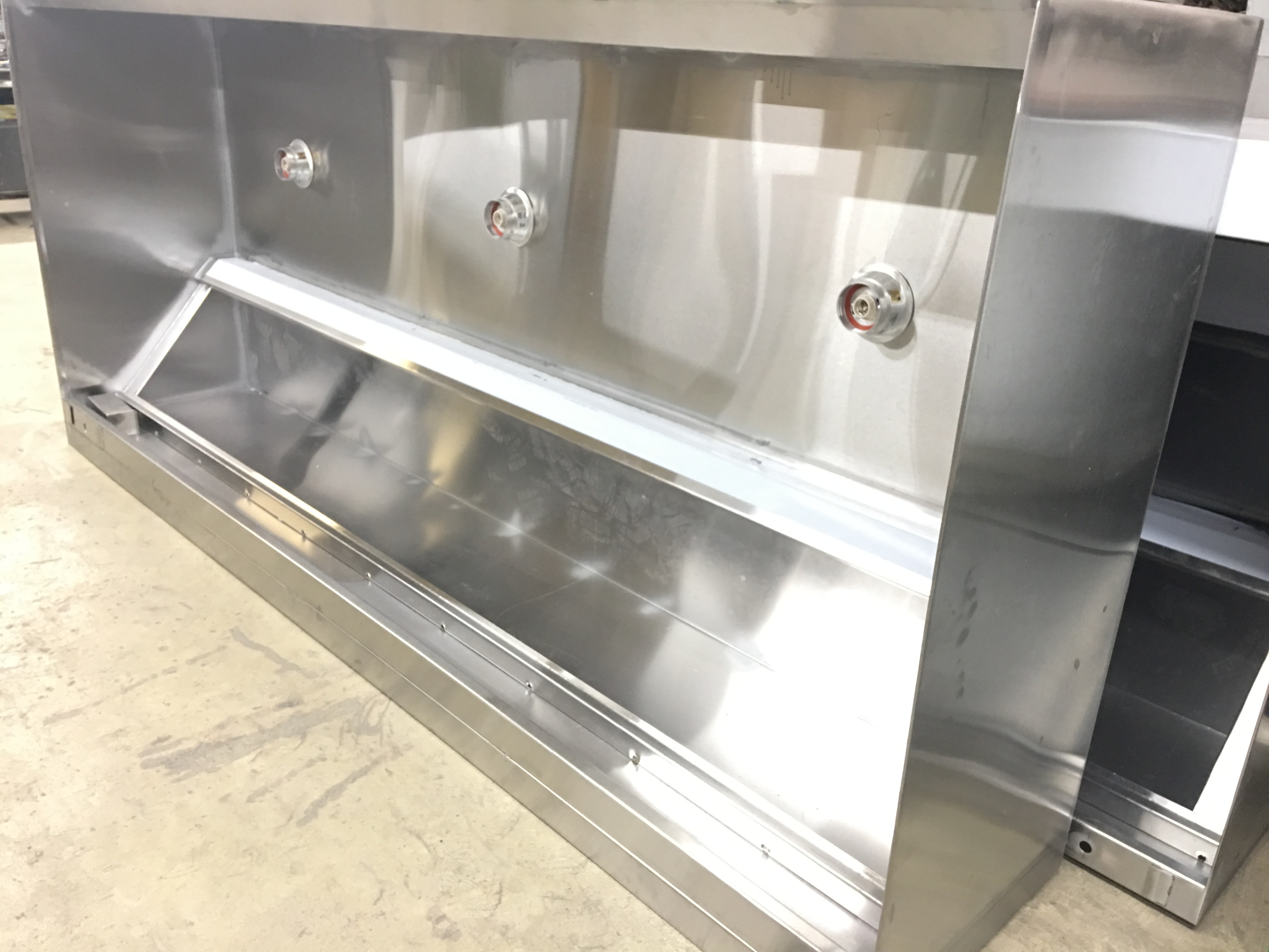 Exhaust Hood | C&R EQUIPMENT SERVICE INC.